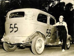 A Short History of Powder Puff - Women & Cars